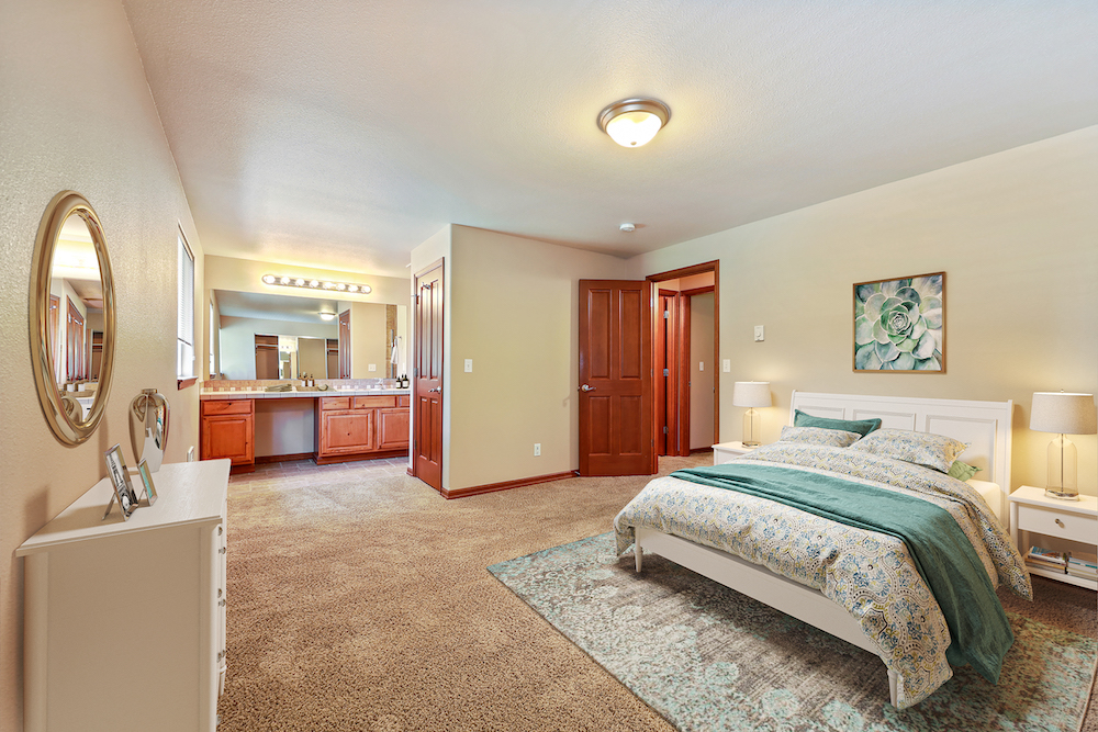 Home - Summers Manor